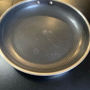 Hexclad | Kitchen | Hex Clad Pattern Nonstick Gray Frying Pan Pan Have ...